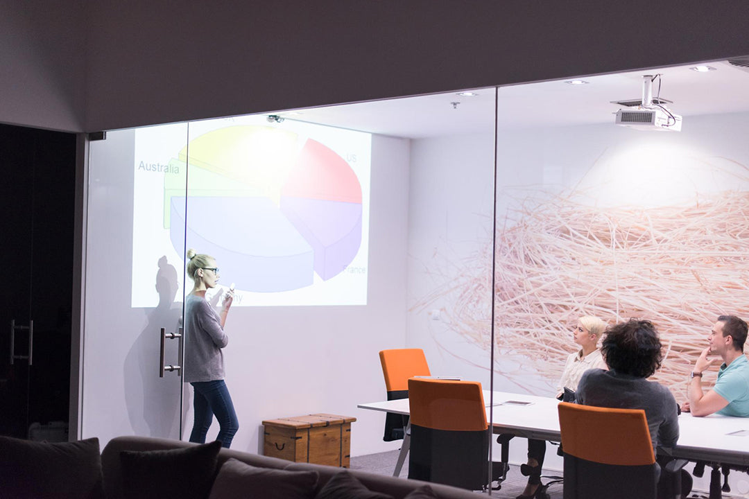 DLP vs LCD Projector: Which One is Better for You? – CZUR TECH